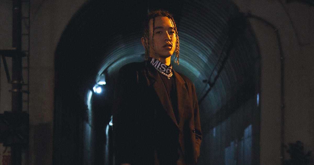 YOUNG COCO | FreshSnaps | Droptokyo