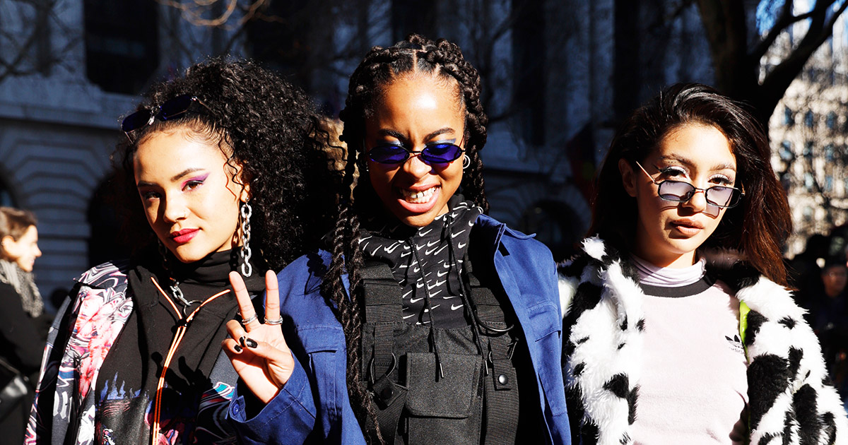 ESAMA AND FAITH HARPERR AND JASMINE GAZIZA MÜLLER AND ANGEL MORÉT ...