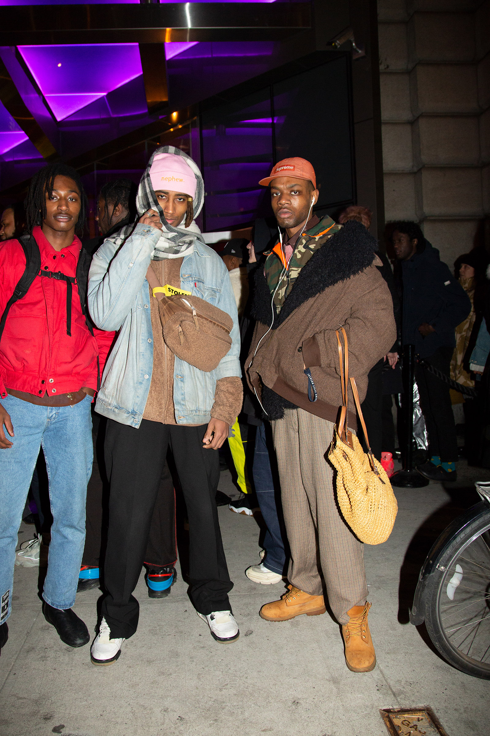 DANTE ALMONACY AND ASHTON LACEY OLIVER - NEWYORK | FreshSnaps | Droptokyo