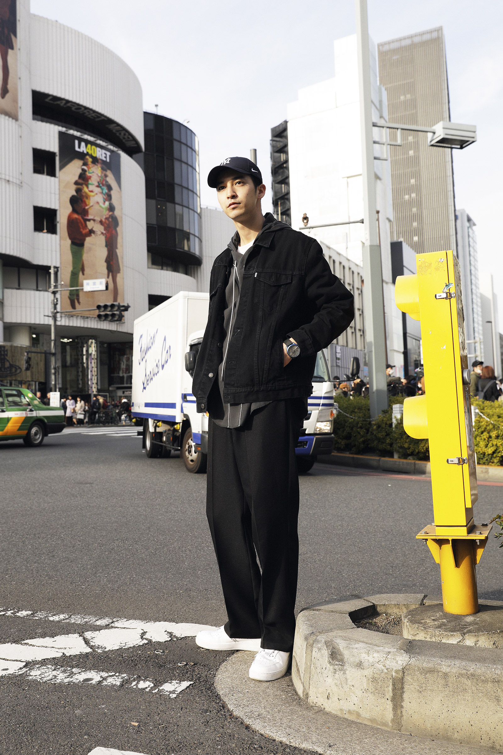 HAYASE | FreshSnaps | Droptokyo