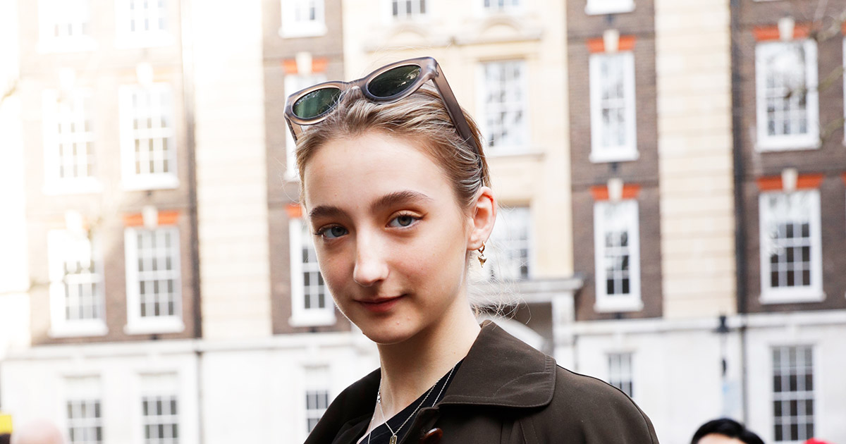 KITTIY LYONS - LONDON | FreshSnaps | Droptokyo