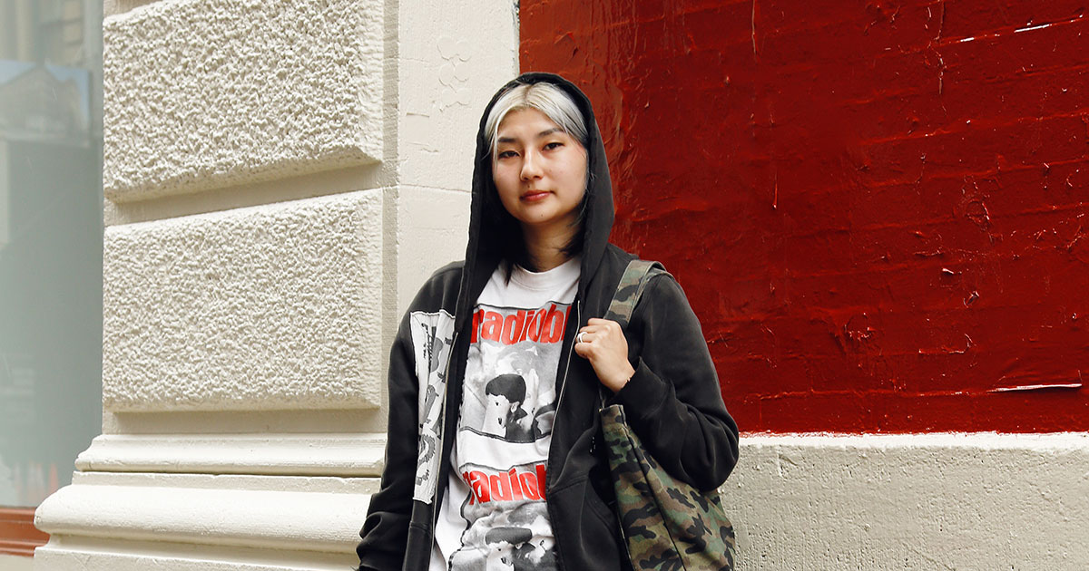 JULIA - NEW YORK | FreshSnaps | Droptokyo