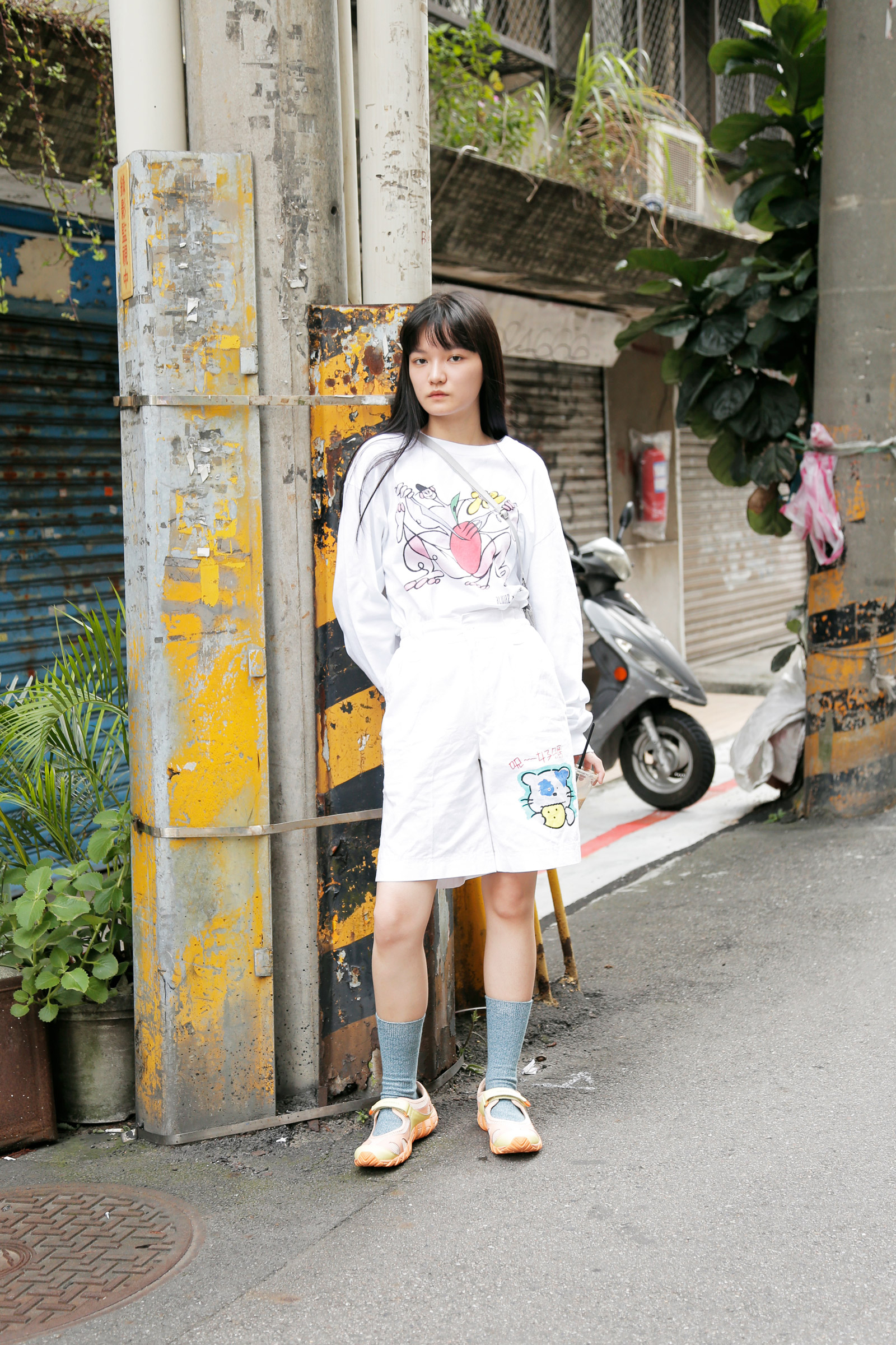 LI - TAIWAN | FreshSnaps | Droptokyo