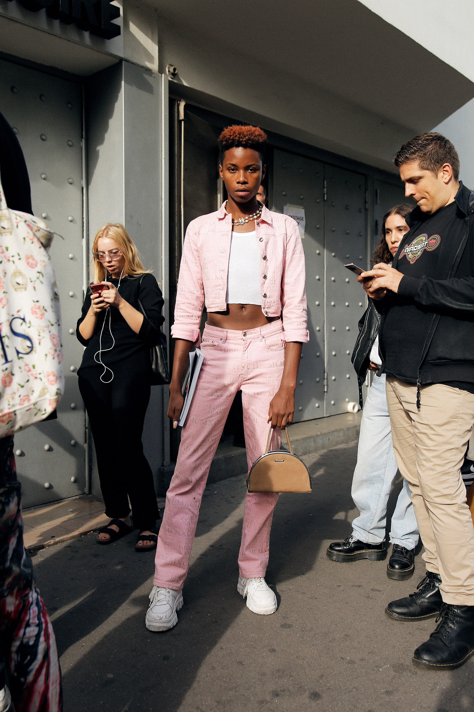 DD SMITH - PARIS | FreshSnaps | Droptokyo