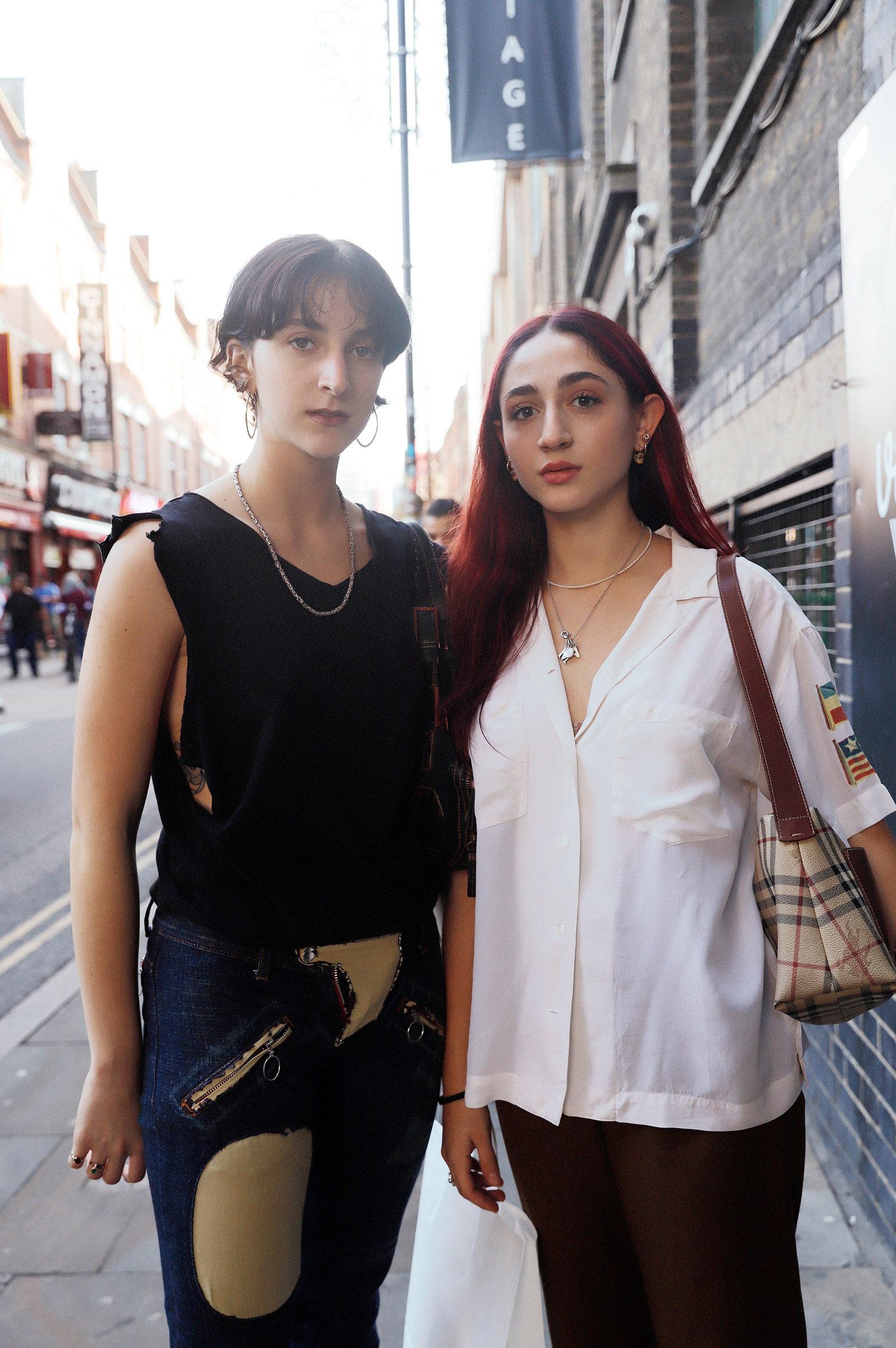 NICOLE - LONDON | FreshSnaps | Droptokyo