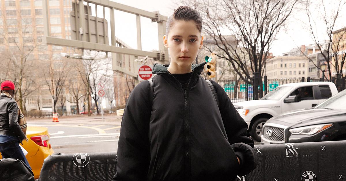 EMILY SMILES - NEW YORK | FreshSnaps | Droptokyo