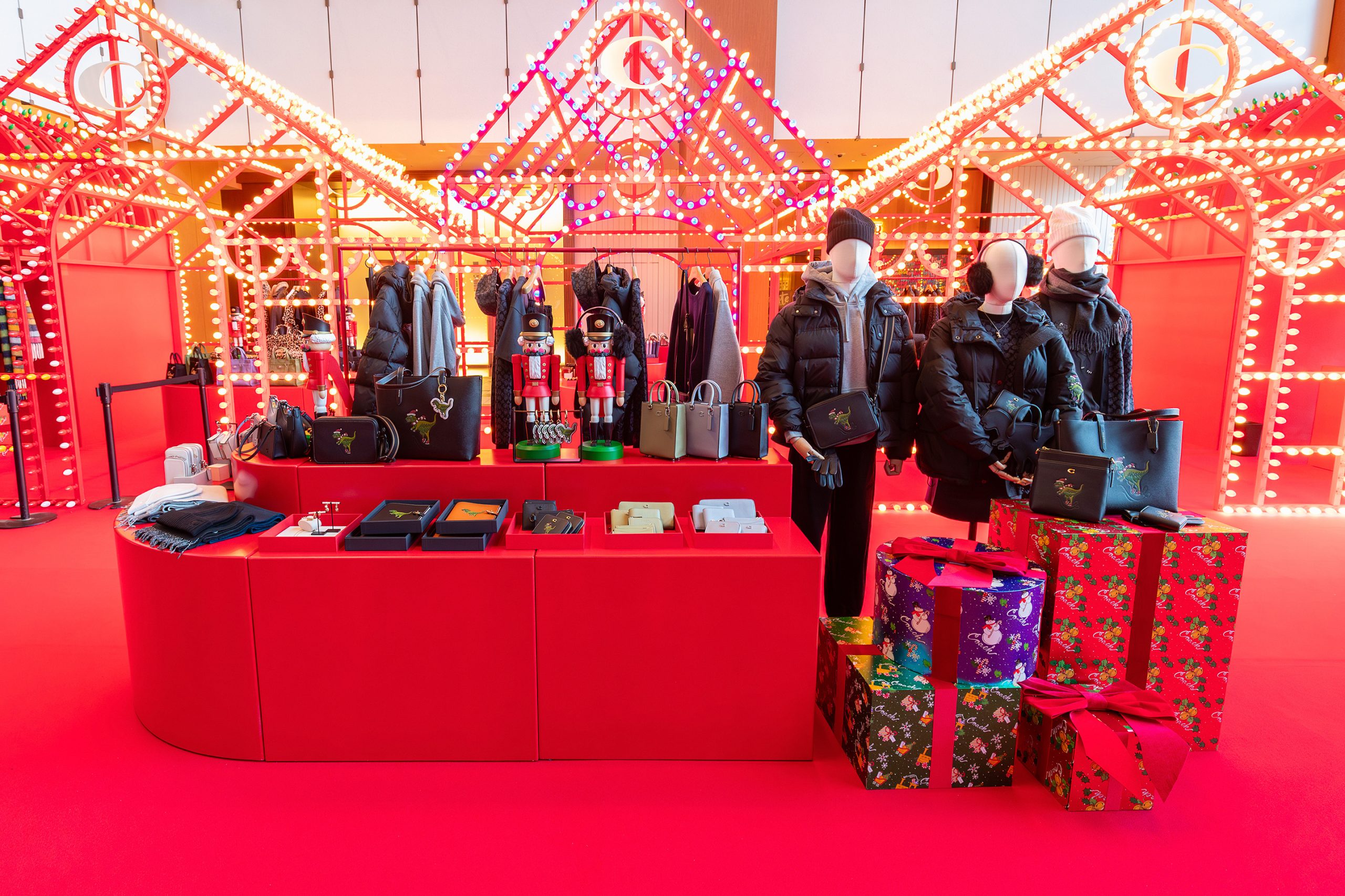 COACH Holds Pop-up Store and The Event “COACH MIDTOWN ICE RINK ...